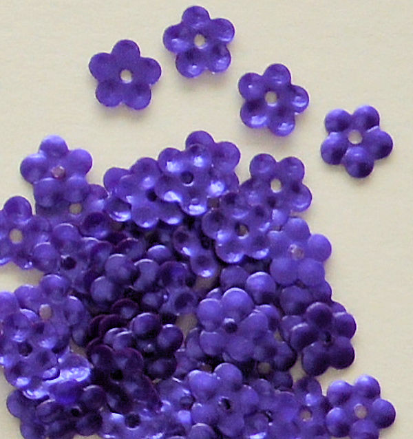 5mm Flowers – Cartwright's Sequins